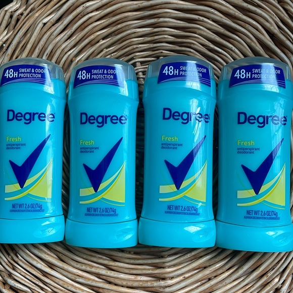 Degree | Bath & Body | New Degree Bundle Of Four Fresh 48h ...